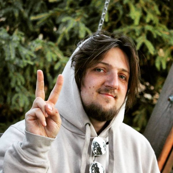 Daniel Wieczorek – Dubbingpedia