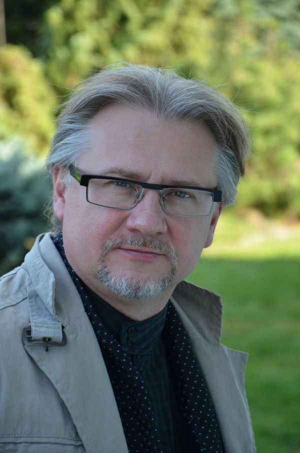 Dariusz Wiktorowicz – Dubbingpedia